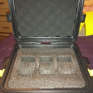 Invicta | Accessories | Invicta Watch Case | Poshmark